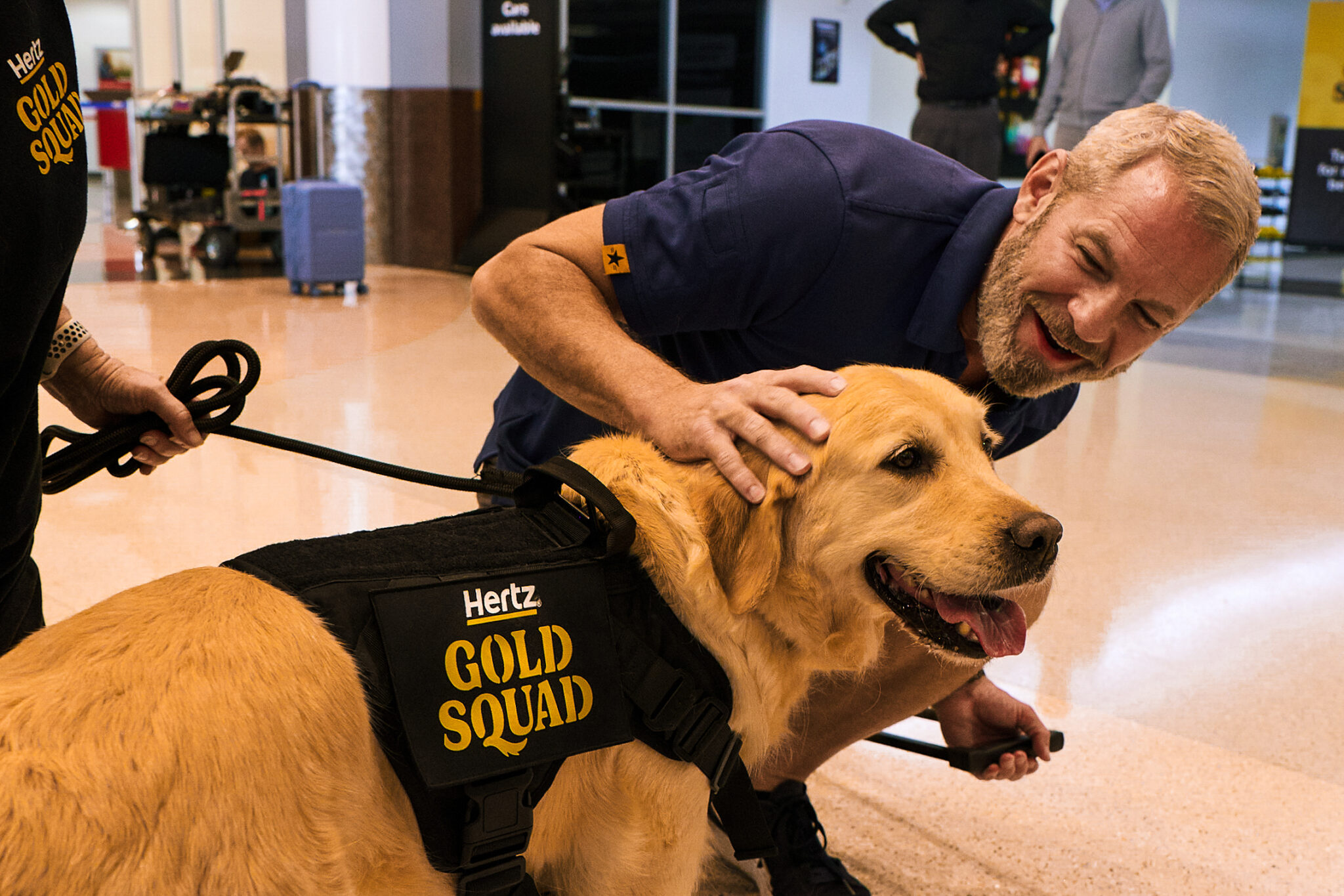 Hertz Brings Golden Retriever ‘Gold Squad’ to Airports Nationwide